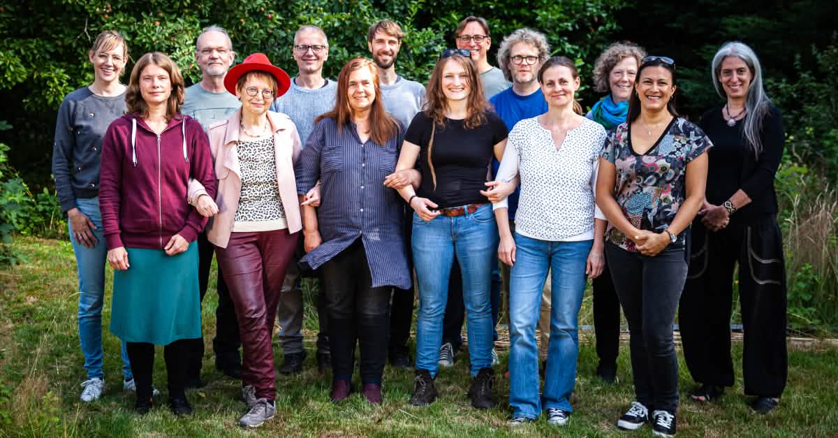 About us - Rainforest Rescue