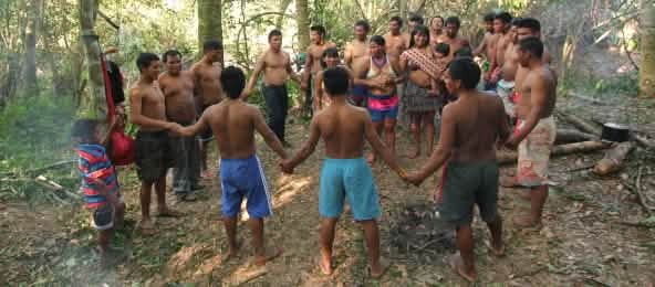 The Ka’apor people: defending the Amazon rainforest - Rainforest Rescue ...